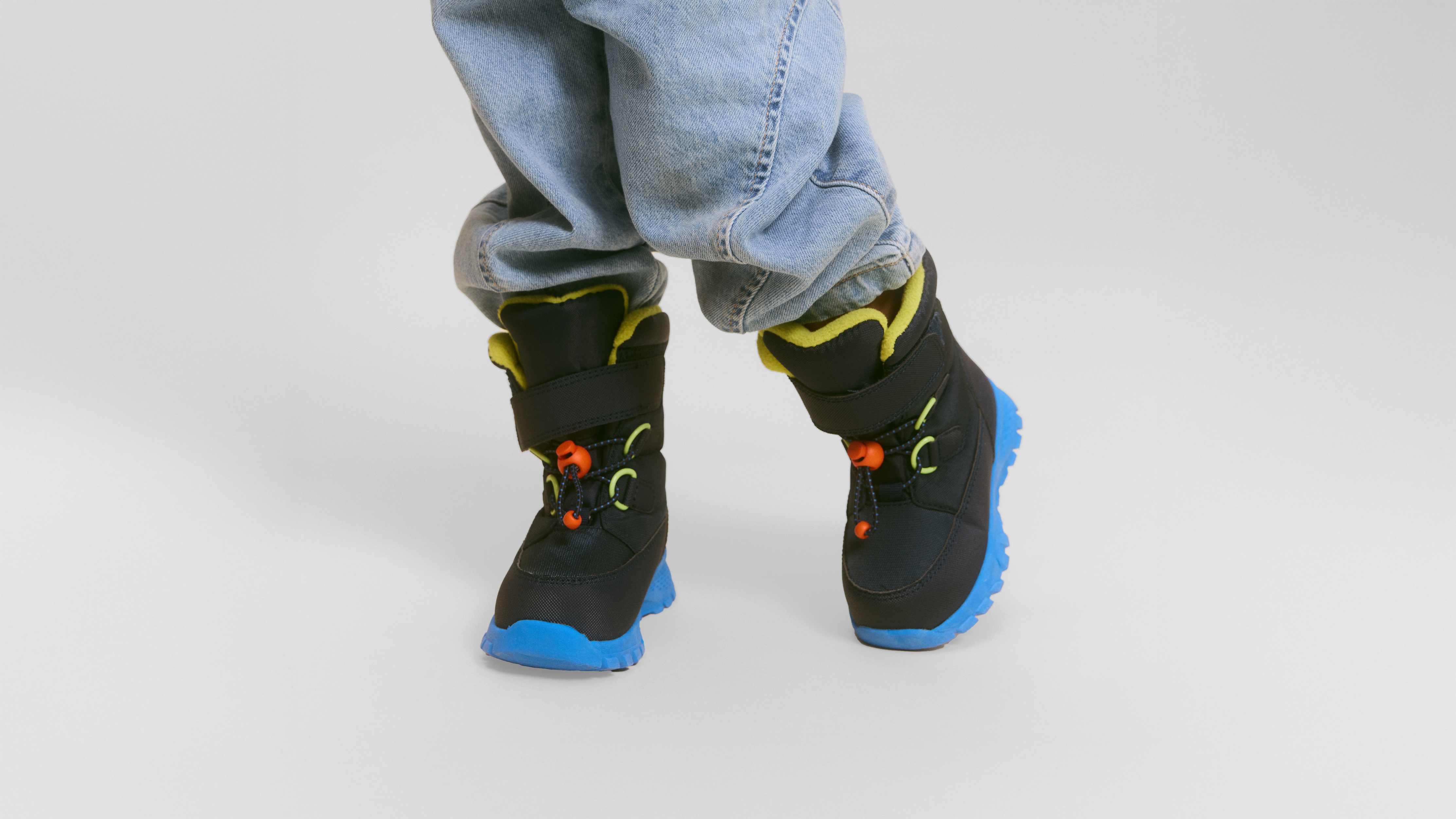 Footwear Size Chart – Cougar Shoes Canada